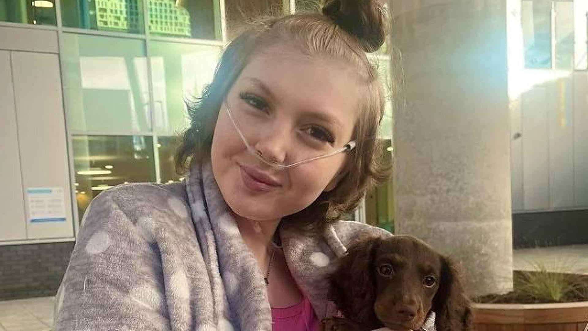 Muere a los 22 años la influencer Leah Smith por cáncer de huesos | El Correo